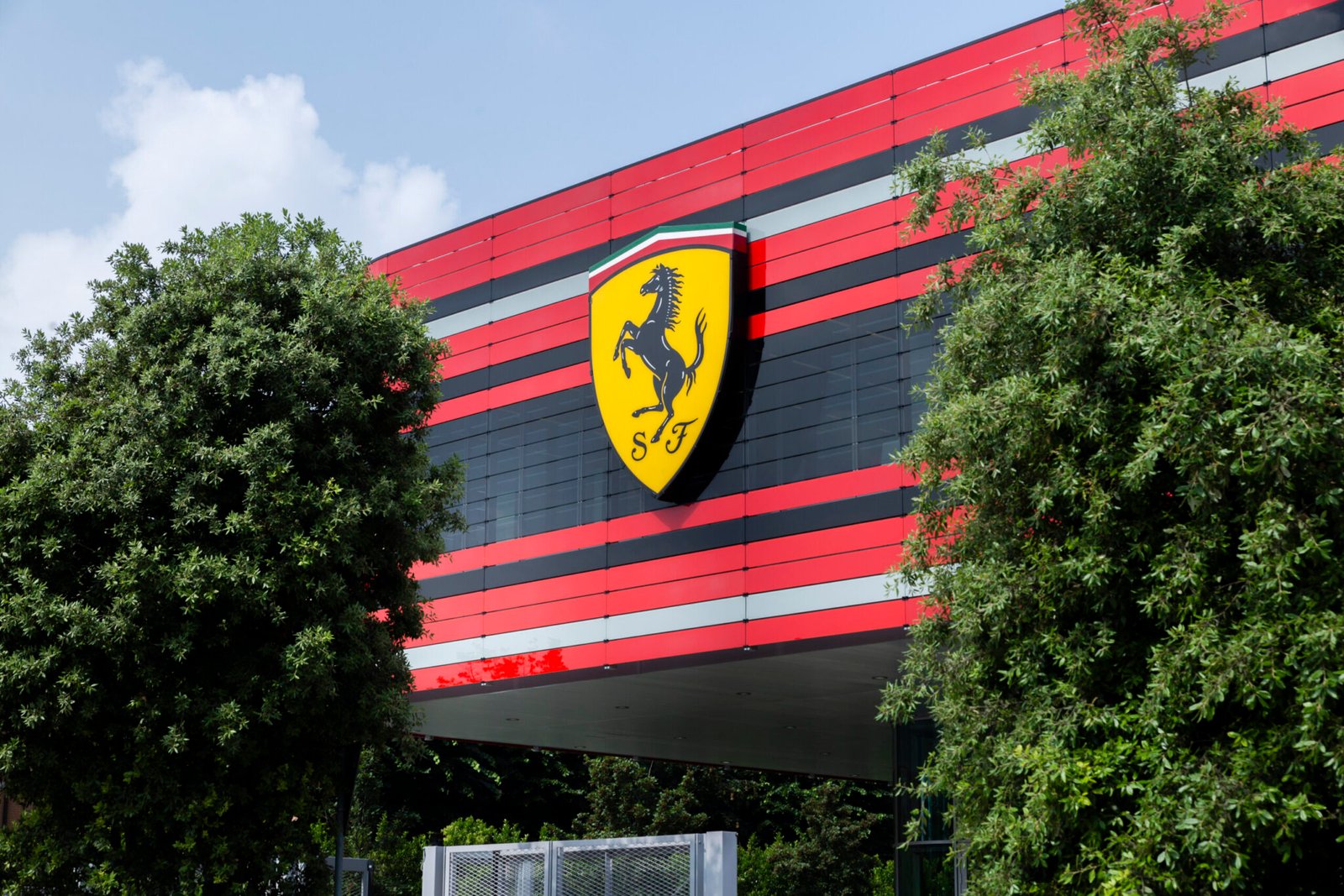 FERRARI MAKES IMPORTANT CHANGES IN THE TECHNICAL TEAM ...